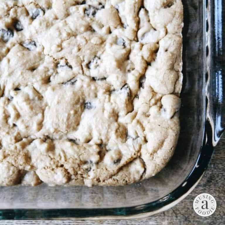 Chocolate Chip Cookie Bars - Amusing Foodie