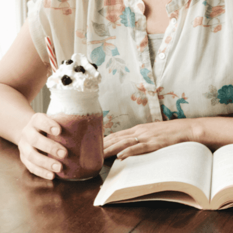 Black Raspberry Frappé (5-Minute Summer Smoothie!) - Amusing Foodie