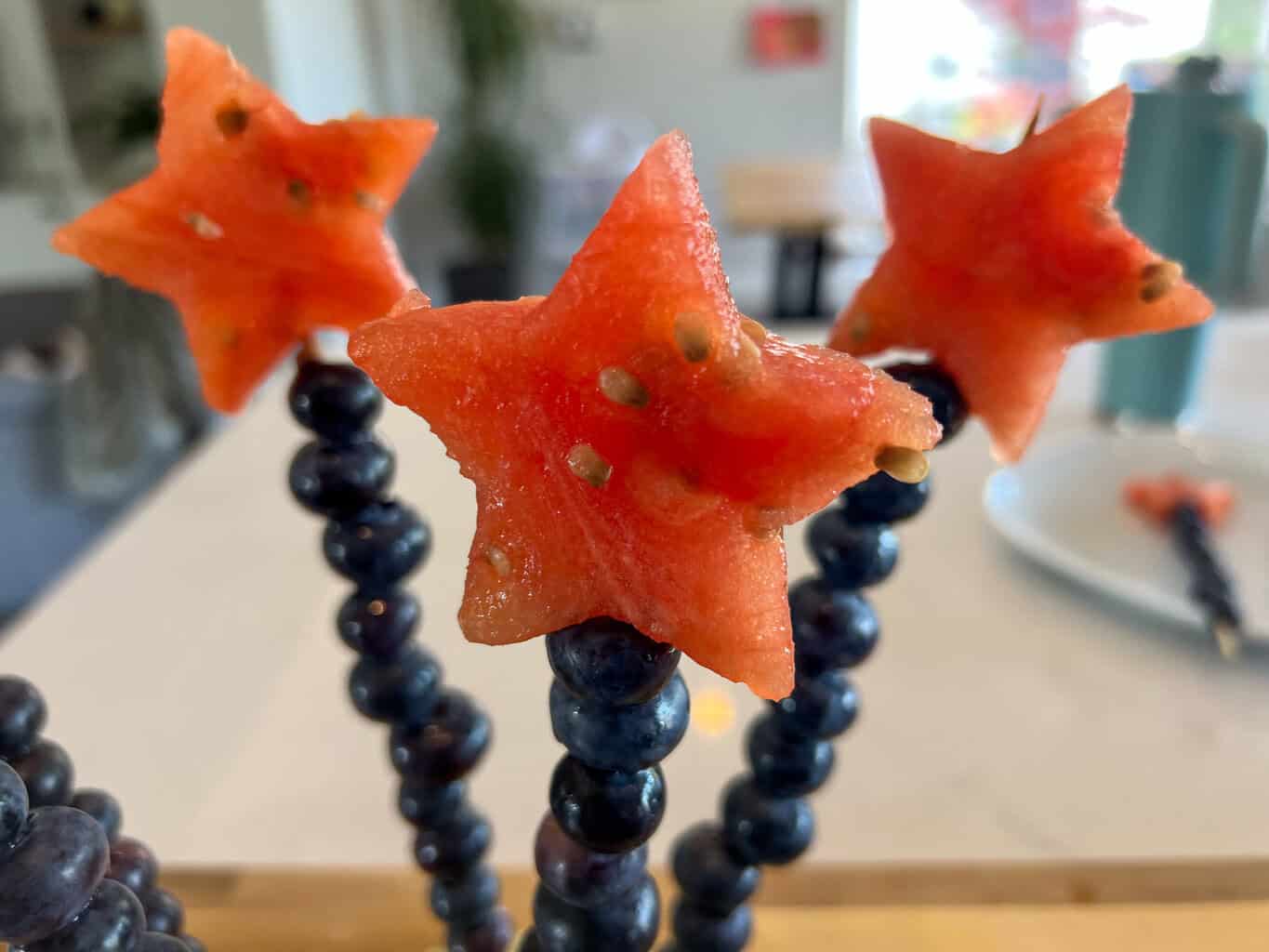 Watermelon Sparkler Skewers – The Best Patriotic Snack for Summer Fun ...