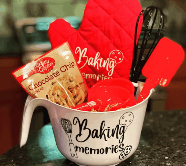 25 Best Baking Gifts for Every Budget (2025 Guide) - Amusing Foodie
